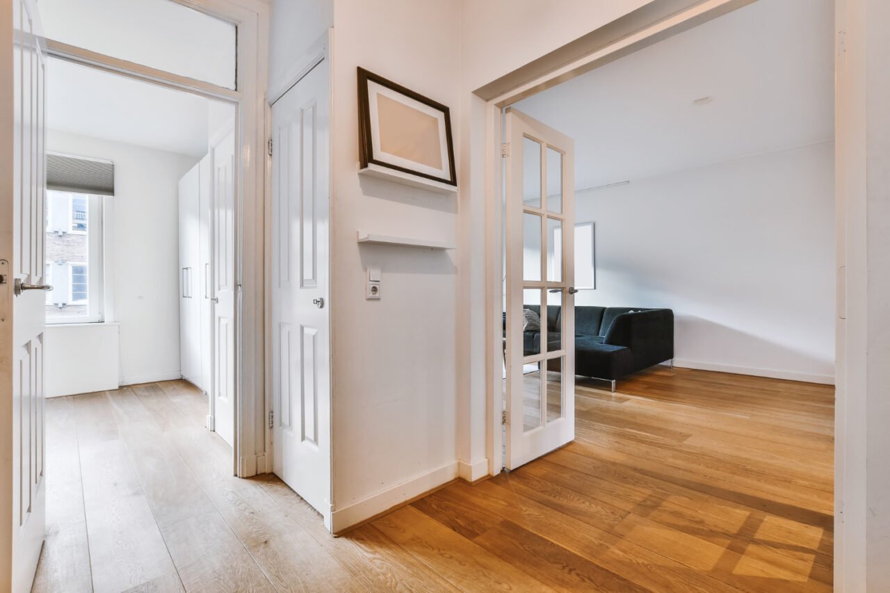 Portas de Interior: Guia Completo para Escolher o Material Ideal ...